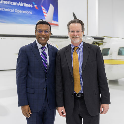 American Airlines Awards Scholarships to Future Aviation Professionals ...